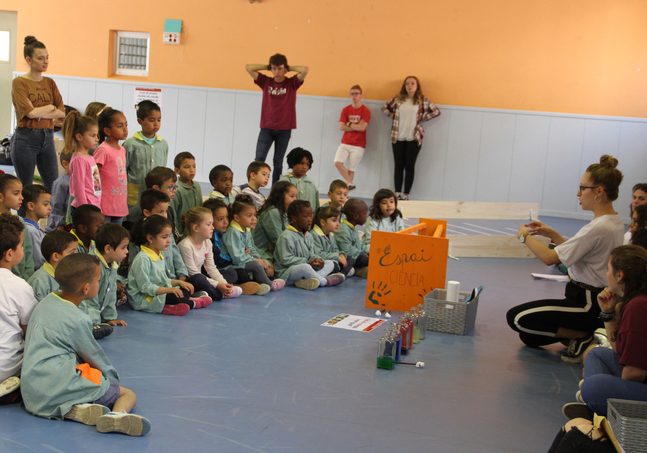 Estudiants de la FEPTS de la UdL creen espais de ciència per alumnes d ...